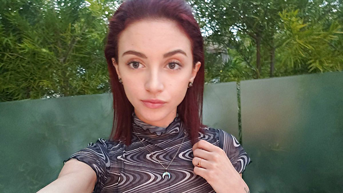 Lola Fae Cam Girl Confessional Dp Fantasy Gangbangs And Girls Squirting From Strap On Cock